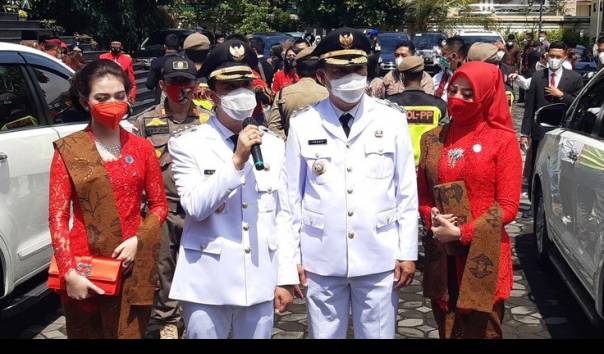 Blusukan ke Pasar Usai Dilantik sebagai Wali Kota Solo, Gibran: Langsung Gas