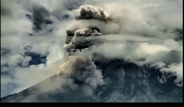 Mitigasi Erupsi, PVMBG Pantau Peningkatan Aktivitas Gunung Api di Indonesia