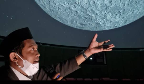 Planetarium UIN Walisongo Siapkan Teropong Khusus dengan Pembesaran Maksimal untuk Melihat Hilal