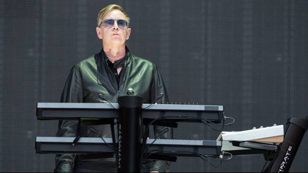 Keyboardis Depeche Mode Andy Fletcher Meninggal Dunia pada Usia 60 tahun