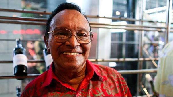 Profil Bob Tutupoly, Penyanyi Legendaris yang Meninggal Dunia di Usia ...