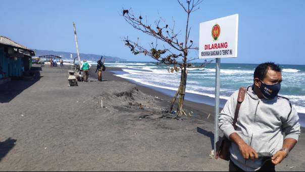 Dampak Musim Angin Baratan, Gelombang Tinggi Berpotensi Terjadi di ...