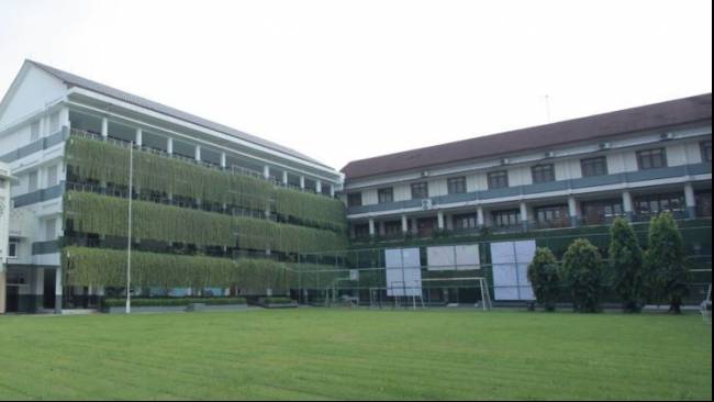 Daftar 30 SMA/MA/SMK Terbaik di Indonesia Berdasarkan Nilai UTBK, Ada ...