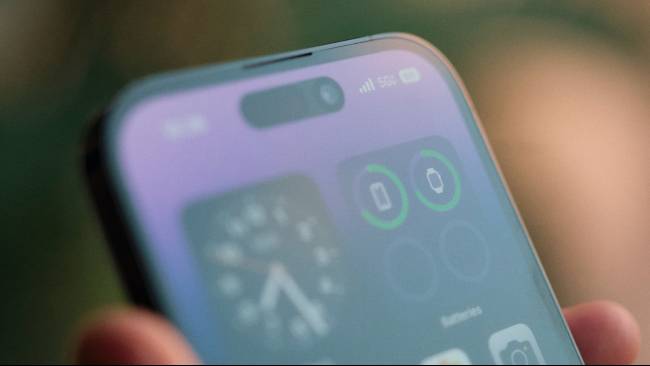 Apple Rilis Panduan Baru: Jangan Masukkan iPhone Basah ke Dalam Beras