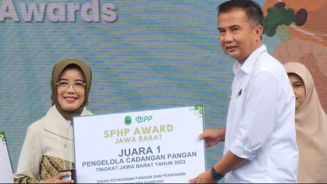 Lagi, Pemkab Bandung Raih Juara 1 SPHP Award Tingkat Provinsi Jabar