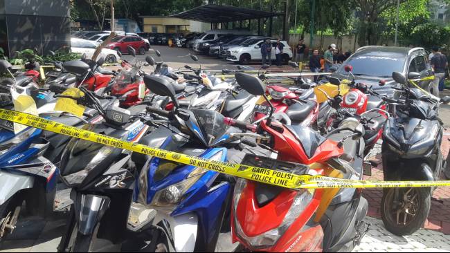 Terbongkar Ratusan Motor dan Mobil Hasil Curian Disimpan di Gudang TNI AD, Diduga Libatkan 2 Tentara