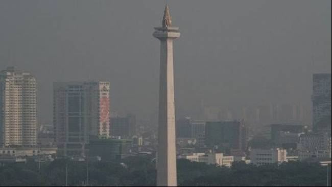 Udara Jakarta Hari Ini Masuk 3 Terburuk di Indonesia, Warga Diimbau ...