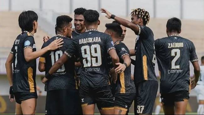 Link Live Streaming Dewa United Vs Madura United, Kick-Off Jam 15.30 WIB