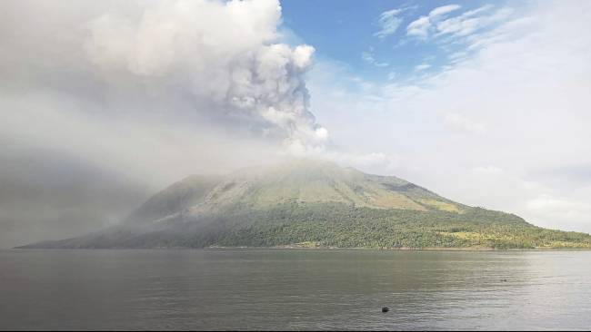 Mudah, Begini Cara Cek Status Gunung Api secara Online