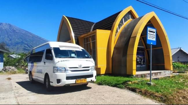 Jalan-Jalan di NTB Naik Damri, Tujuan Mandalika hingga Sembalun, Tarif ...