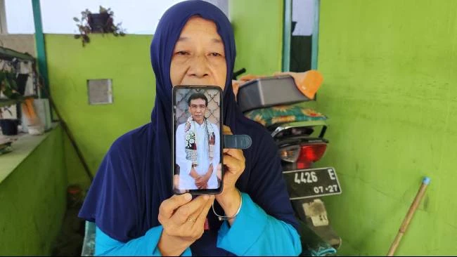 Tekad Risa Tuntaskan Kuliah dengan Beasiswa BPJS Ketenagakerjaan sang Ayah