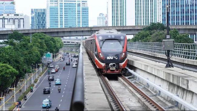 15 Golongan Warga DKI Jakarta yang Gratis Naik MRT, LRT, dan TransJakarta