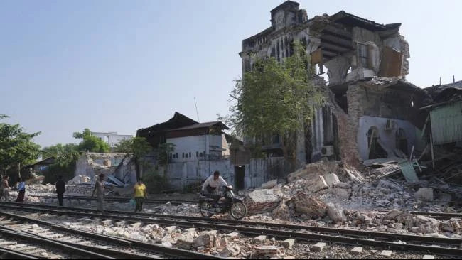 Menlu soal Gempa Myanmar: Belum Ada Laporan Korban WNI, Kita Harap Dalam Kondisi Baik