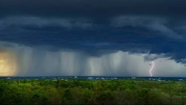 Ciri-Ciri Fenomena Awan Cumulonimbus, Kerap Muncul saat Musim Pancaroba