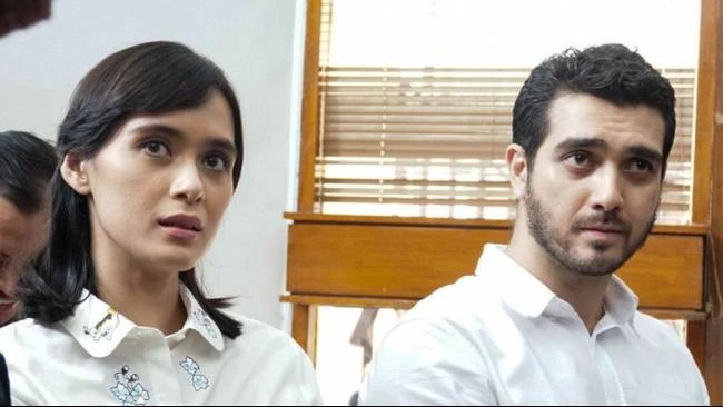 11 Tahun Menikah Kandas: Ini 5 Fakta Mengejutkan Perceraian Fachri Albar dan Renata Kusmanto