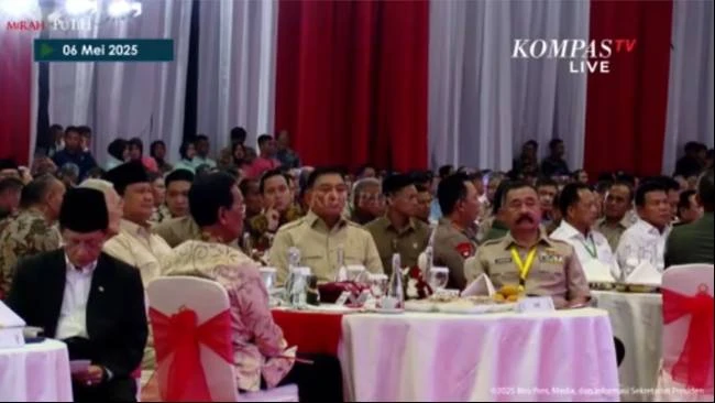 Saat Prabowo Duduk Satu Meja dengan Try Sutrisno di Acara Halalbihalal Purnawirawan TNI