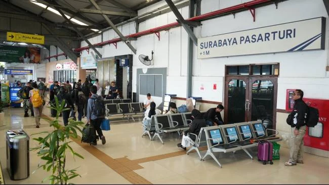 KAI Beri Diskon 10 Persen Tiket Kereta dari dan menuju Daop Surabaya, Mulai 11-27 Mei 2025
