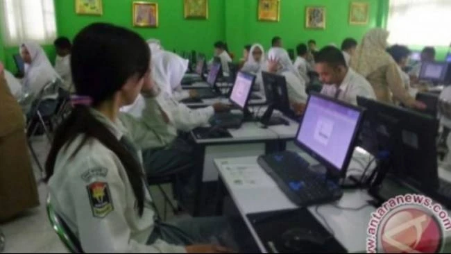 Kemendikdasmen Luncurkan Program SMK 3+1 untuk Siapkan Lulusan Kerja di ...