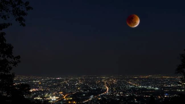 Gerhana Bulan Total 7-8 September 2025 Jam Berapa? Ini Jadwalnya ...