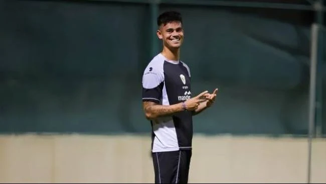 Mees Hilgers Perpanjang Kontrak dengan Twente, Namun Timbul Keraguan ...