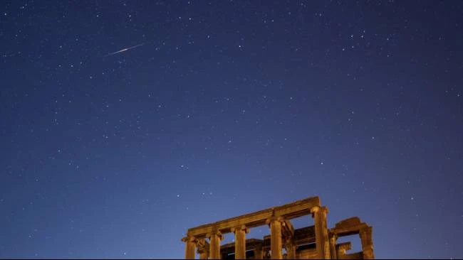 Daftar Fenomena Langit Oktober 2025: Supermoon, Hujan Meteor hingga ...