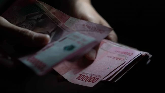 BLT Rp300.000 per Bulan Cair Hari Ini, Cek Nama Anda di Situs Resmi Kemensos