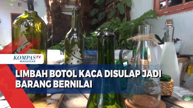 Limbah Botol Kaca Disulap Jadi Barang Bernilai