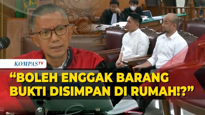 Hakim Cecar Chuck dan Baiquni Soal Prosedur Simpan Barang Bukti dalam Kasus Ferdy Sambo