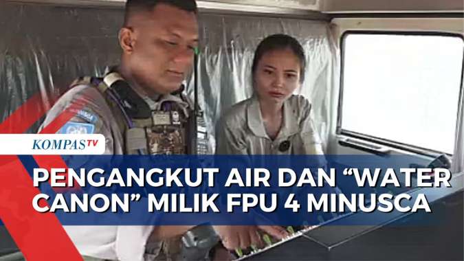 Kendaraan Pengangkut Air dan "Water Canon" Milik FPU 4 Minusca yang ...
