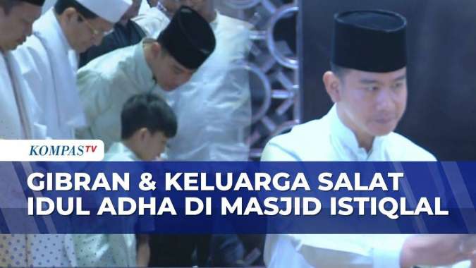 Momen Gibran dan Keluarga Salat Iduladha di Masjid Istiqlal Disambut ...