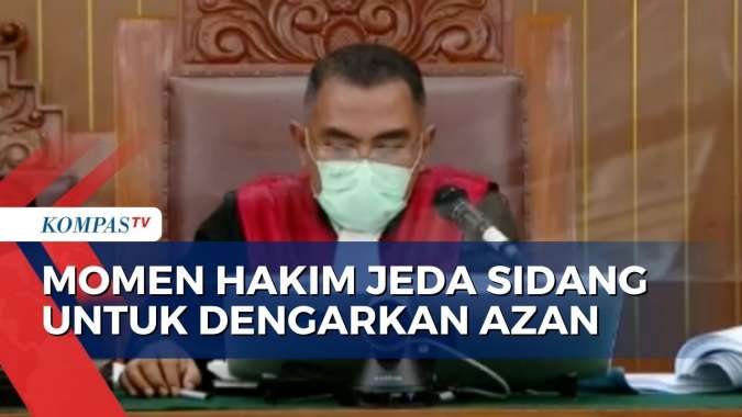 Bacakan Pertimbangan Vonis Ricky Rizal, Hakim Sempat Skors Persidangan untuk Dengarkan Azan Ashar