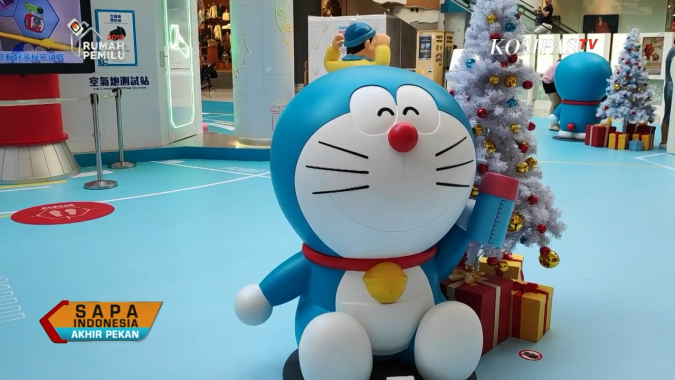 Menikmati Suasana Natal di Rumah Doraemon