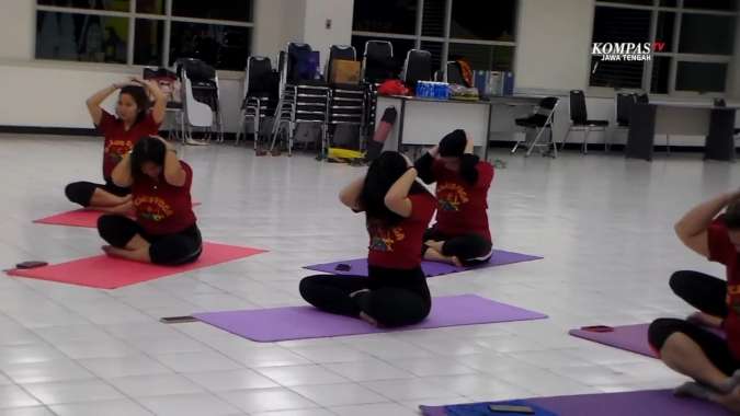 Selaraskan Jiwa dan Raga Dengan Senam Yoga