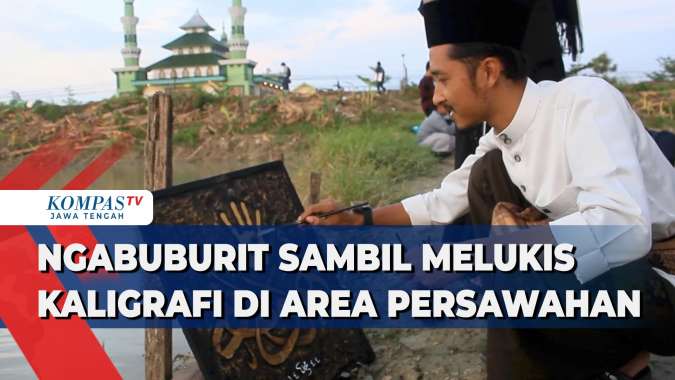 Ngabuburit Sambil Melukis Kaligrafi di Area Persawahan