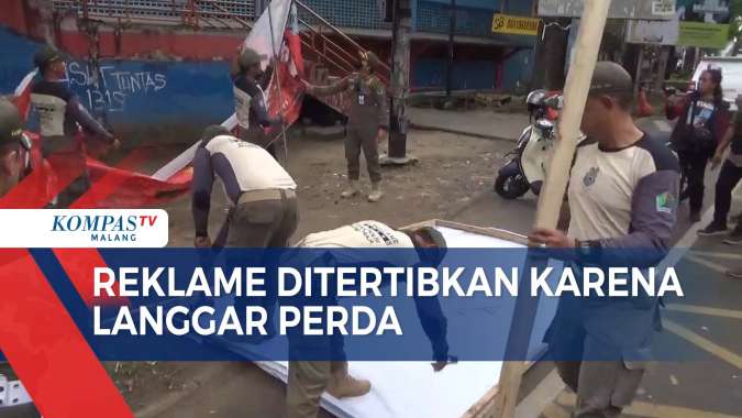 Langgar Perda, Baliho Bacapres Hingga Bacaleg Dicopot Satpol PP