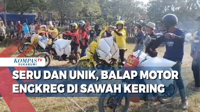 Seru Dan Unik, Balap Motor Engkreg Di Sawah Kering