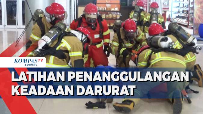 Bandara Deo Sorong Gelar Simulasi Penanggulangan Keadaan Darurat