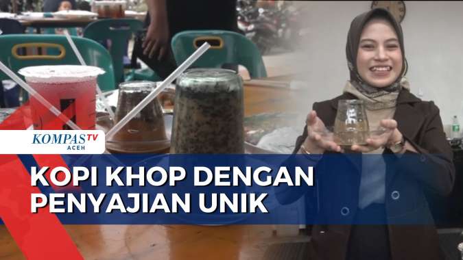 Menikmati Kopi Khop yang Disajikan dengan Gelas Terbalik