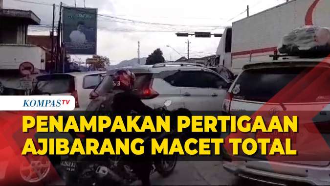 Pertigaan Ajibarang Pertemuan Jalur Selatan dan Pantura Lumpuh
