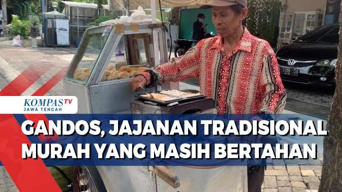 Gandos, Jajanan Tradisional Murah yang Masih Bertahan