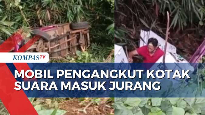 Mobil Pengangkut Kotak Suara Terjun ke Jurang Sedalam 15 Meter di Blitar