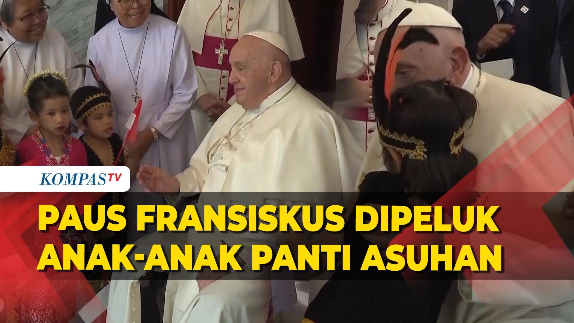Video: Momen Paus Fransiskus Dipeluk Anak-anak Panti Asuhan di Kedutaan Apostolik di Jakarta