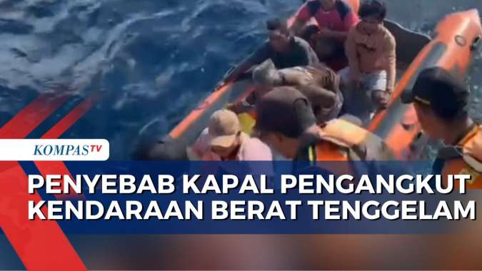 Kapal pengangkut kendaraan berat Tenggelam Dihantam Gelombang di Sekitar Tanjung Liboba