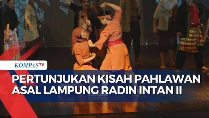 Pertunjukan Kisah Pahlawan Asal Lampung Radin Intan II Berjuang Lawan VOC