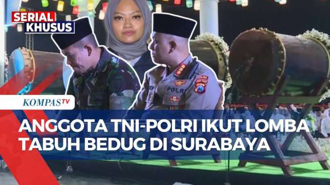 Suasana Malam Takbiran Disertai Lomba Tabuh Bedug di Masjid Al Akbar ...