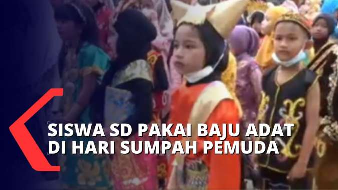 Peringati Hari Sumpah Pemuda, Siswa SD di Balikpapan Upacara dengan Mengenakan Pakaian Adat!