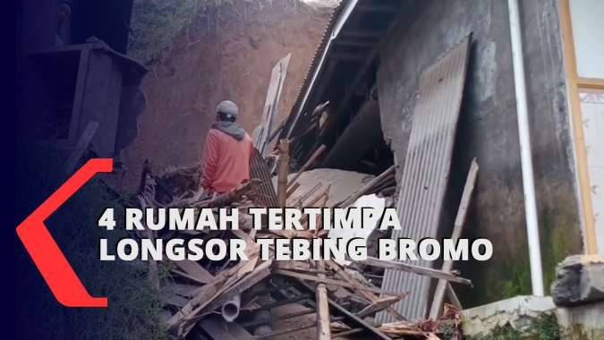 4 Rumah Tertimpa Longsor Tebing di Lereng Gunung Bromo