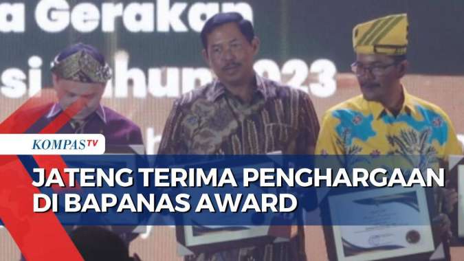 Pj Gubernur Jawa Tengah Terima 2 Penghargaan di Bapanas Award 2024