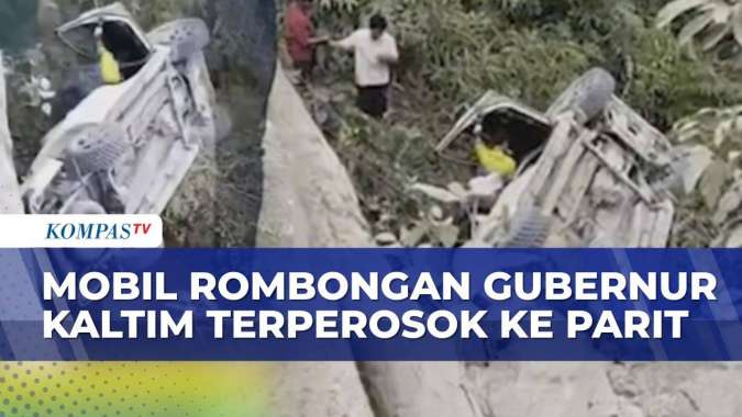 Mobil Rombongan Gubernur Kaltim Terperosok ke Parit Saat Kunjungan ...
