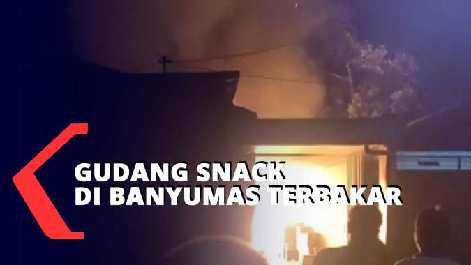 Diduga Karena Korsleting Listrik, Gudang Snack Terbakar